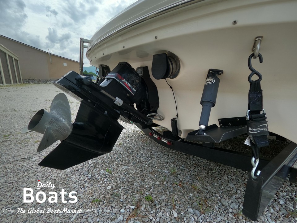 2002 Rinker 262 Captiva Ss Super Sport for sale. View price, photos and ...