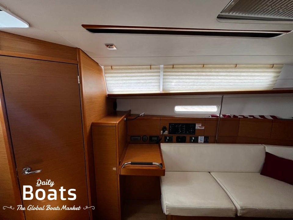 2014 Jeanneau 379 for sale. View price, photos and Buy 2014 Jeanneau ...