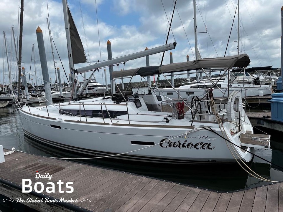 2014 Jeanneau 379 for sale. View price, photos and Buy 2014 Jeanneau ...