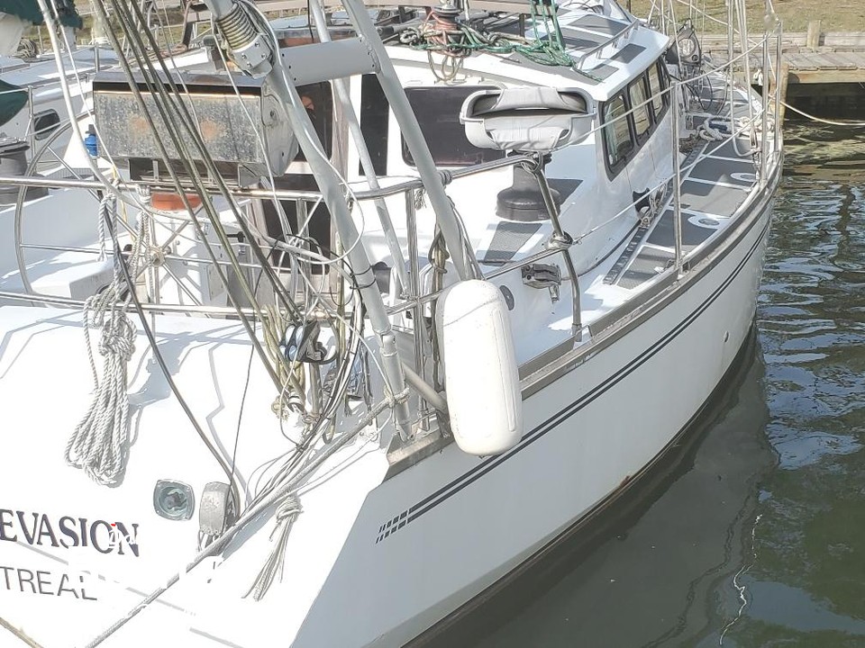 1991 Bruce Roberts 37 for sale. View price, photos and Buy 1991 Bruce ...