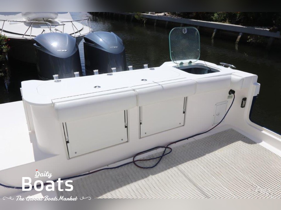 2011 Everglades 325 for sale. View price, photos and Buy 2011 ...