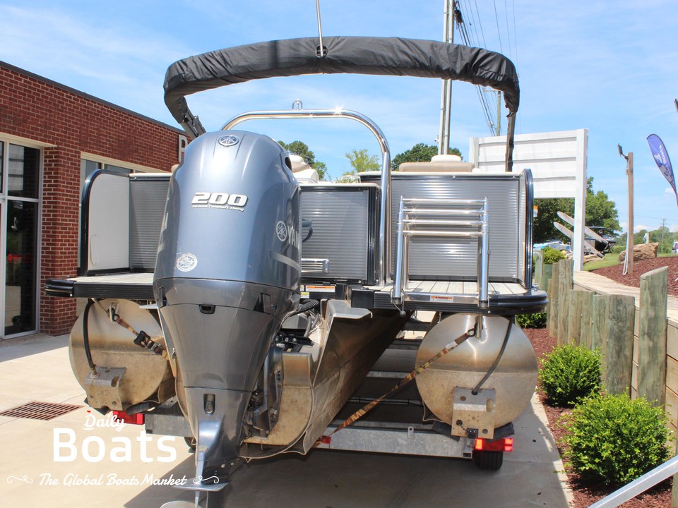 2020 Tahoe Pontoon Cascade Rl for sale. View price, photos and Buy 2020 ...