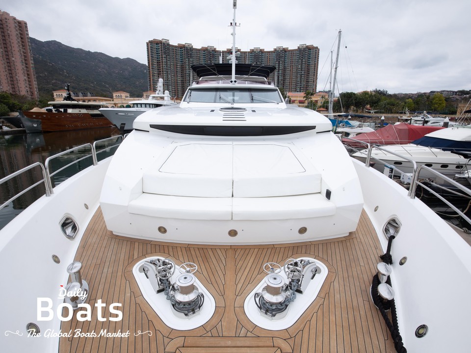 2010 Sunseeker 30M Yacht for sale. View price, photos and Buy 2010 ...