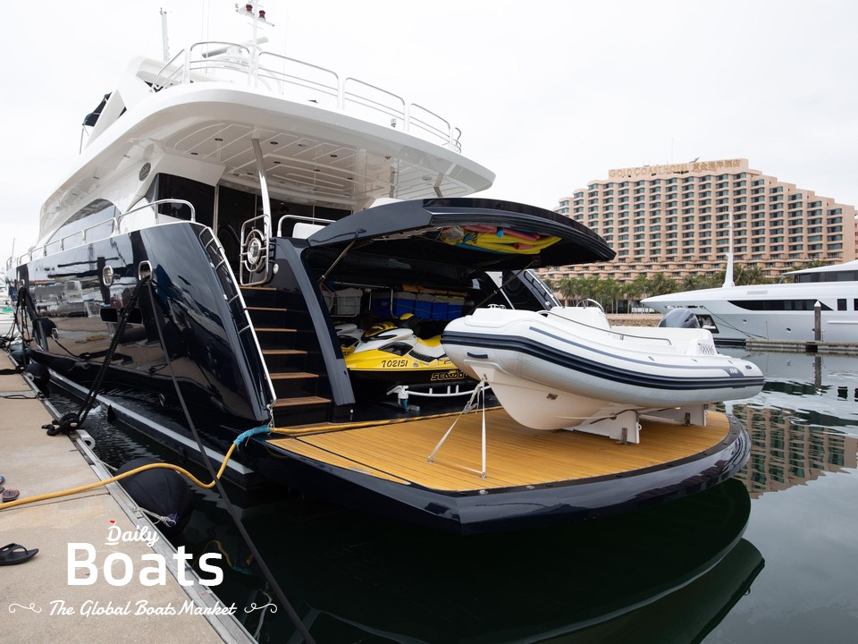 2010 Sunseeker 30M Yacht for sale. View price, photos and Buy 2010 ...
