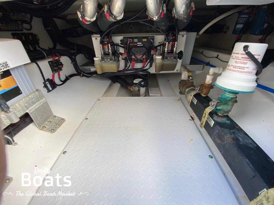 2018 Everglades 355Cc for sale. View price, photos and Buy 2018 ...