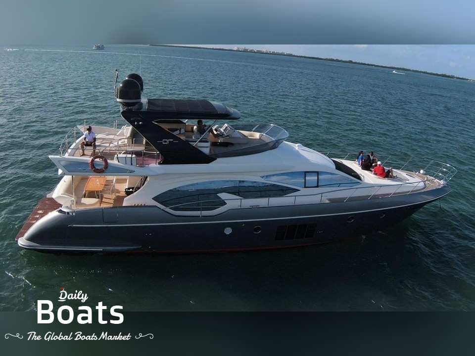 2012 Azimut 70 Flybridge for sale. View price, photos and Buy 2012 ...