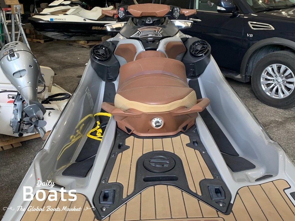 2018 Sea-Doo Gtx Limited for sale. View price, photos and Buy 2018 Sea ...