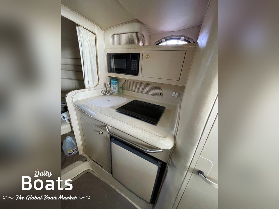 1998 Sea Ray 270 Da for sale. View price, photos and Buy 1998 Sea Ray ...