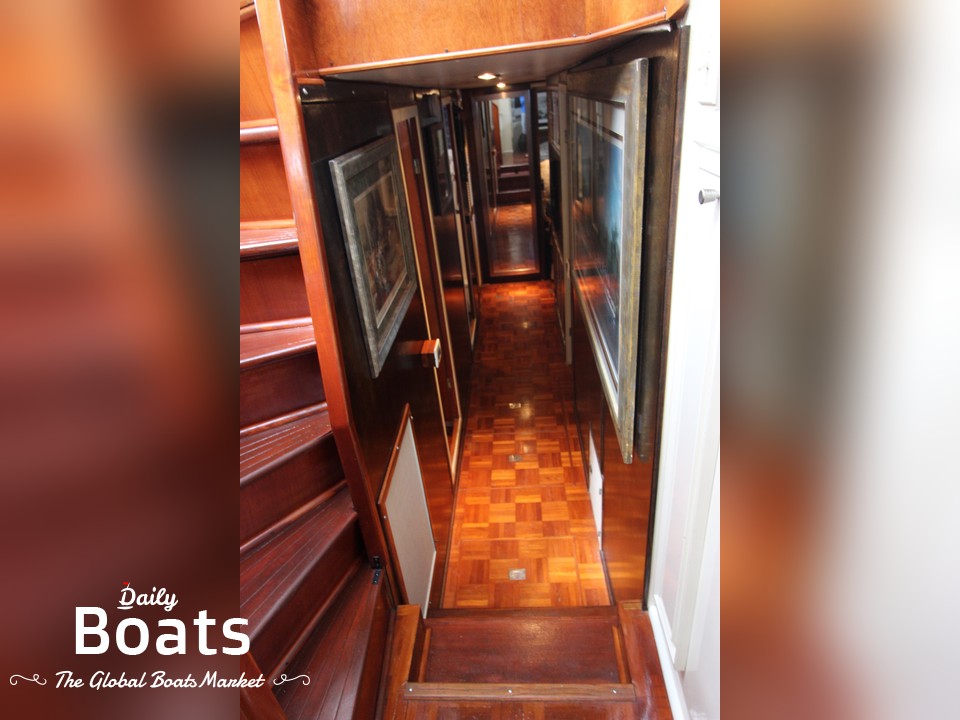 1988 Jefferson 60 Marquessa Motor Yacht for sale. View price, photos ...