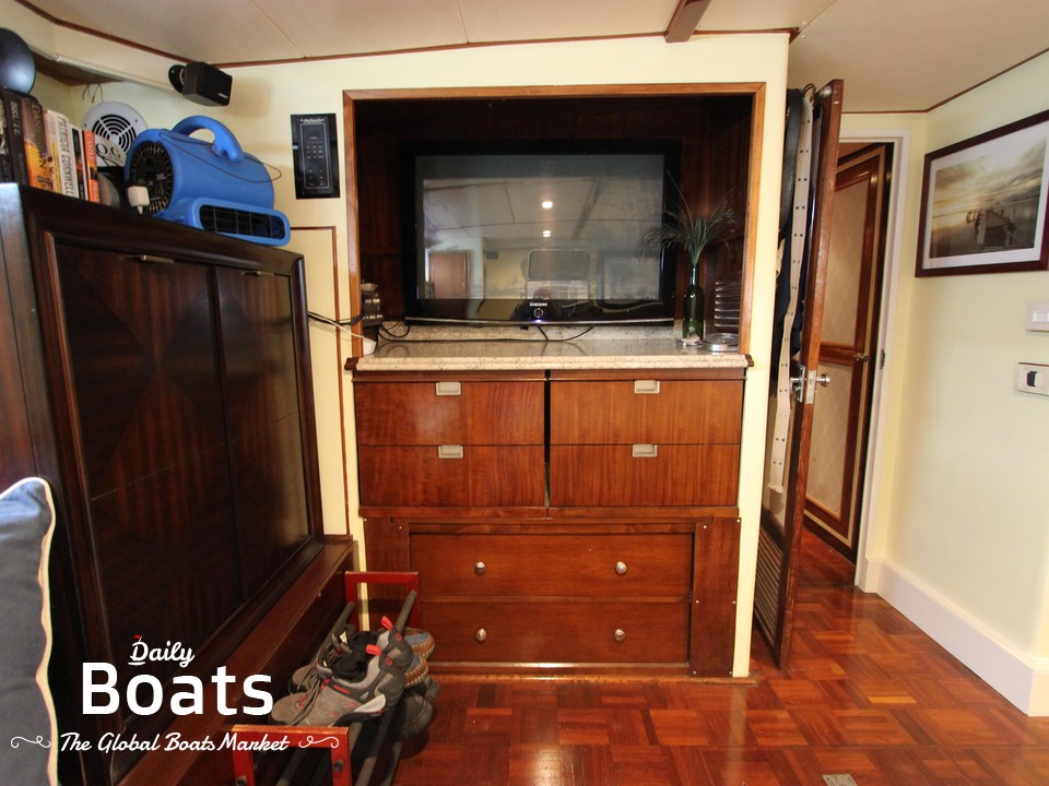 1988 Jefferson 60 Marquessa Motor Yacht for sale. View price, photos ...