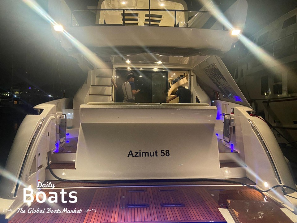 2011 Azimut 58 Flybridge for sale. View price, photos and Buy 2011 Azimut 58 Flybridge #314094