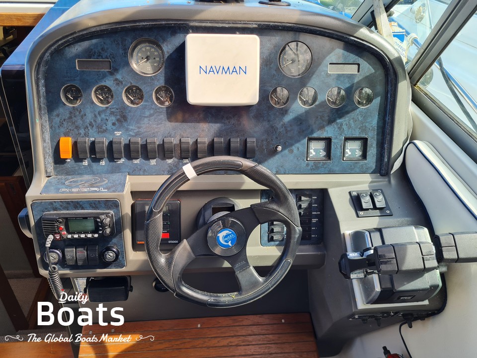 1990 Regal 320 Commodore for sale. View price, photos and Buy 1990 ...