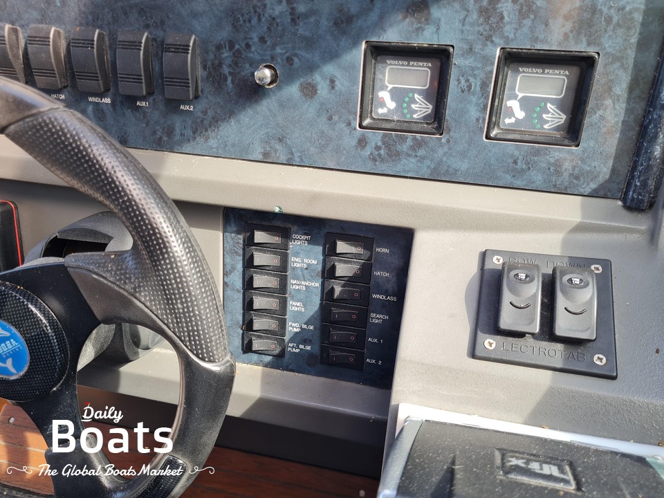 1990 Regal 320 Commodore for sale. View price, photos and Buy 1990 ...