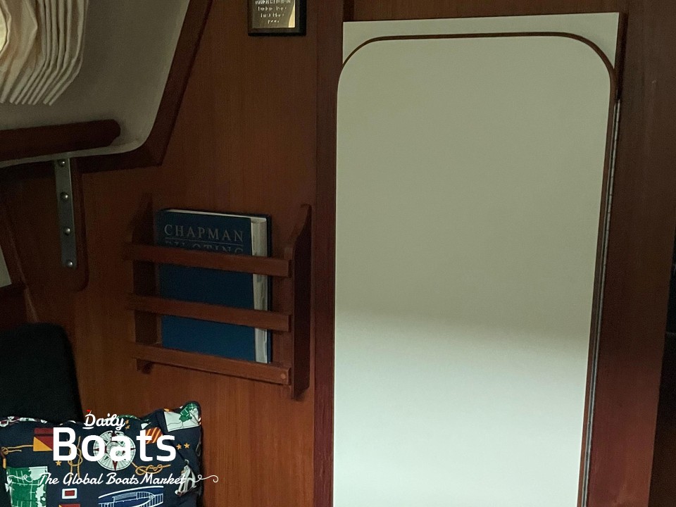 1982 Islander Bahama for sale. View price, photos and Buy 1982 Islander ...