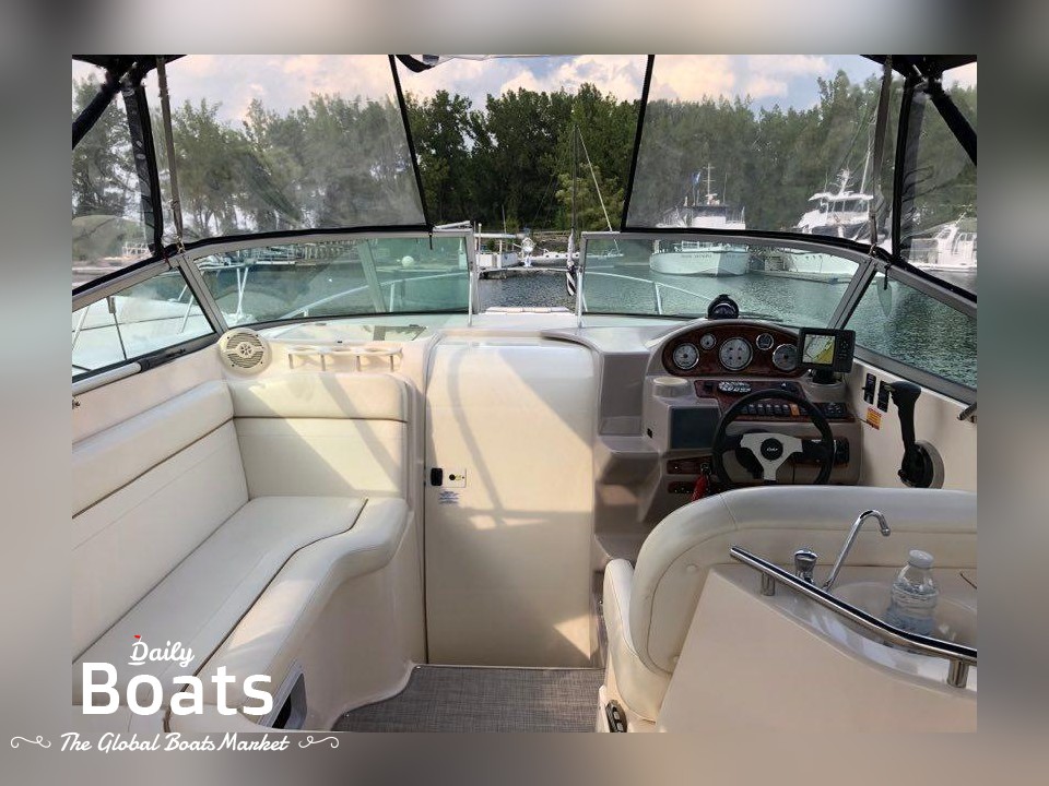 2004 Rinker Fiesta Vee 270 for sale. View price, photos and Buy 2004 ...