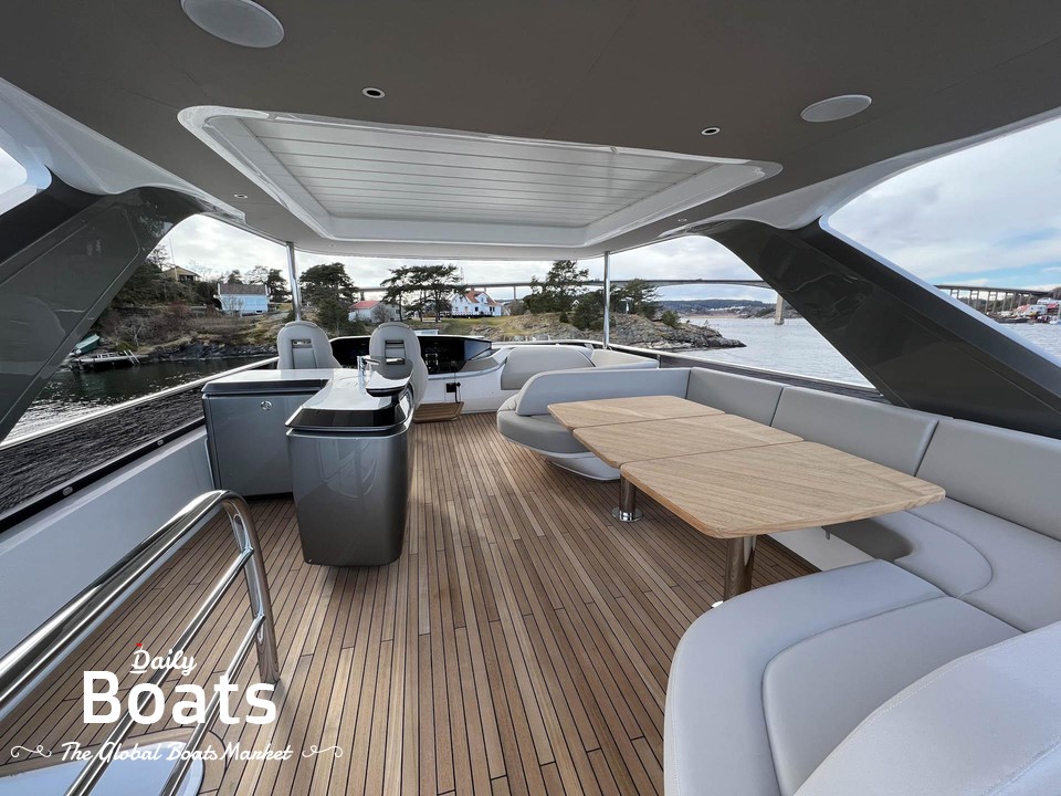 2022 Princess Y72 for sale. View price, photos and Buy 2022 Princess ...