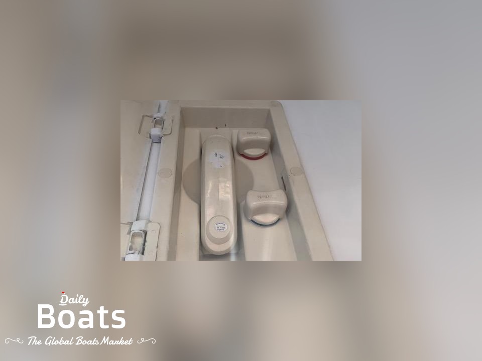 2005 Duffy 31 Hardtop Cruiser for sale. View price, photos and Buy 2005 ...