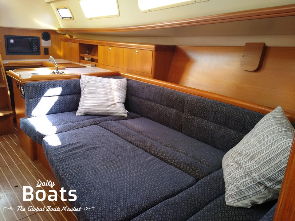 2004 Hunter 33-2 for sale. View price, photos and Buy 2004 Hunter 33-2 ...