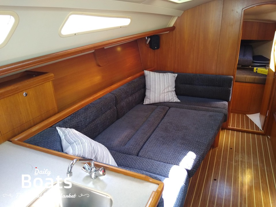 2004 Hunter 33-2 for sale. View price, photos and Buy 2004 Hunter 33-2 ...