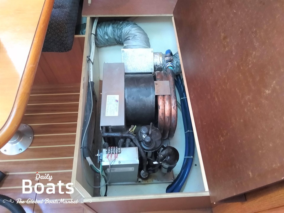 2004 Hunter 33-2 for sale. View price, photos and Buy 2004 Hunter 33-2 ...