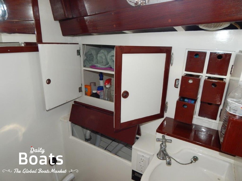 1955 Hinckley 41 Cutter for sale. View price, photos and Buy 1955 ...