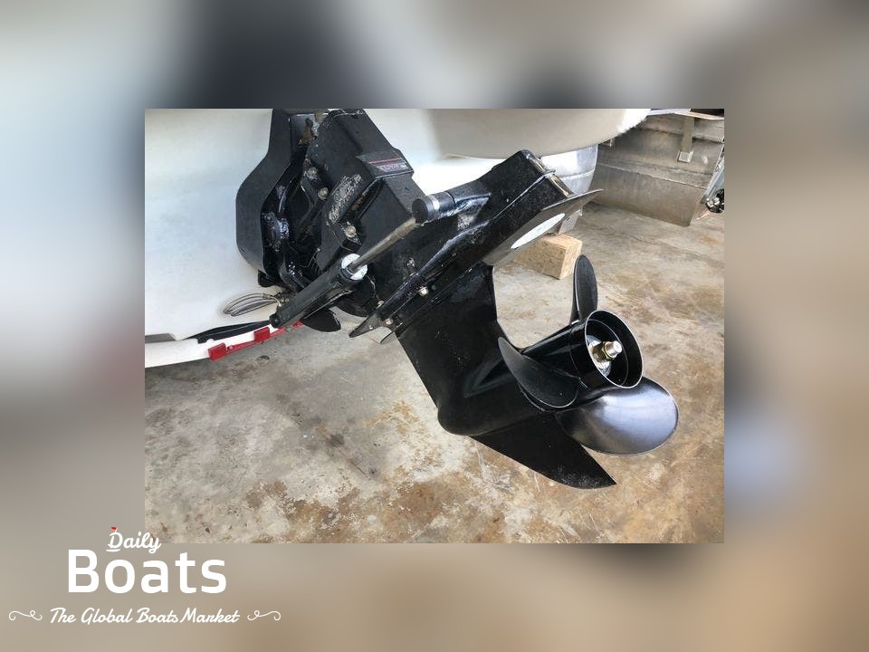 2007 Sea Ray 205 Sport for sale. View price, photos and Buy 2007 Sea ...