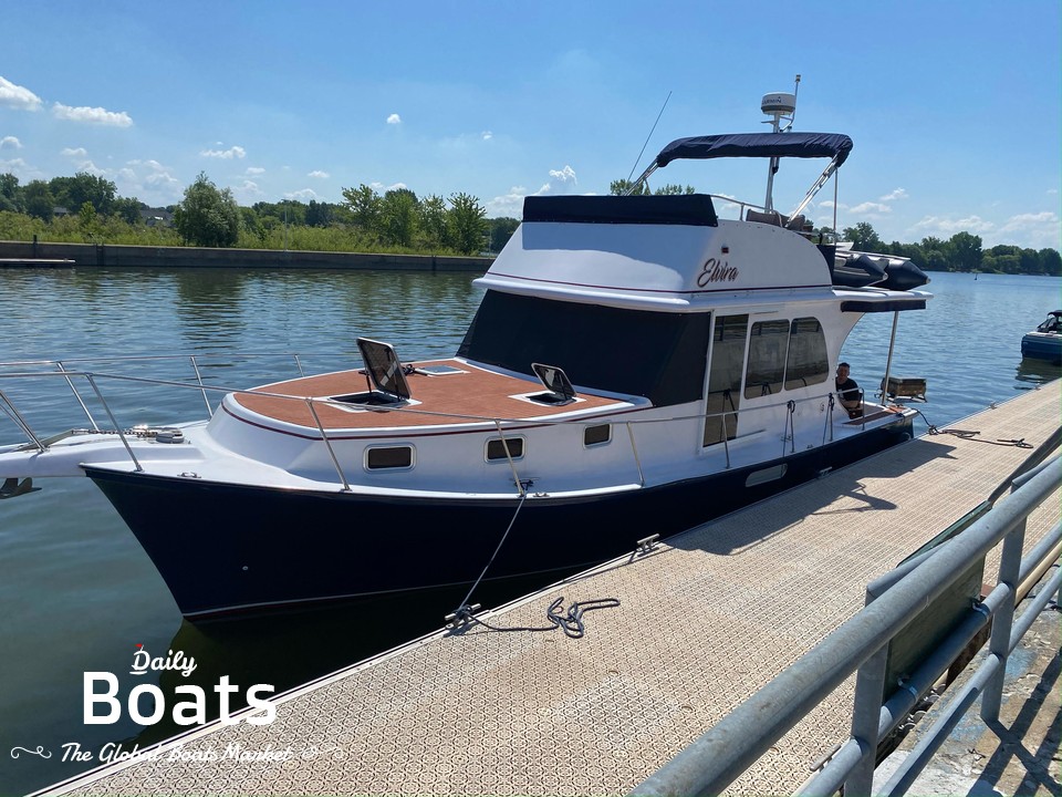 2007 Custom 38 for sale. View price, photos and Buy 2007 Custom 38 #314275