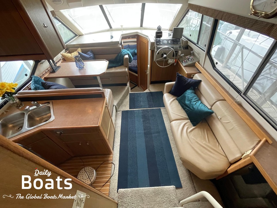 2000 Bayliner 4087 Aft Cabin Motoryacht for sale. View price, photos ...