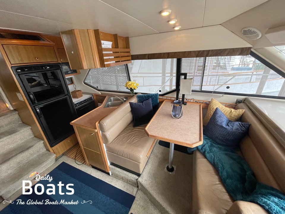 2000 Bayliner 4087 Aft Cabin Motoryacht for sale. View price, photos ...