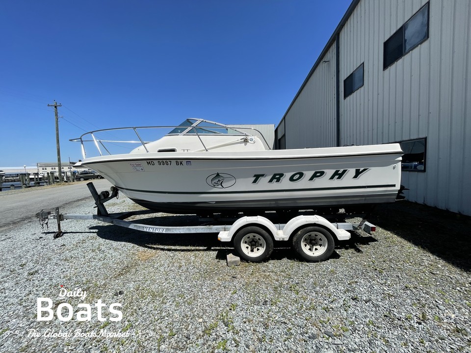 2001 Trophy 2052 Walkaround for sale. View price, photos and Buy 2001 ...