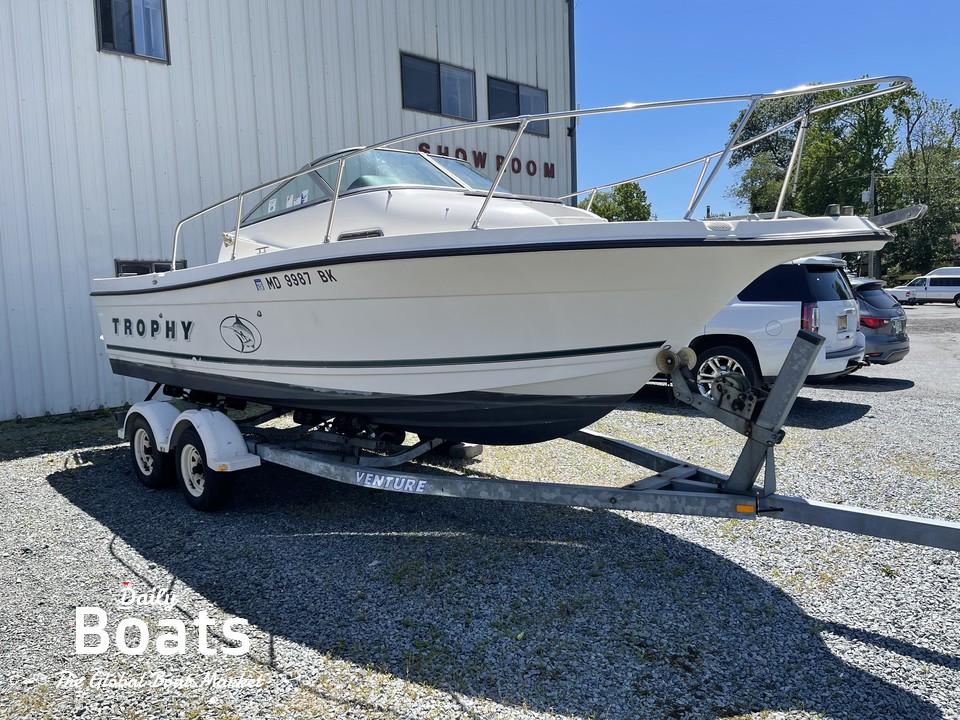 2001 Trophy 2052 Walkaround for sale. View price, photos and Buy 2001 ...