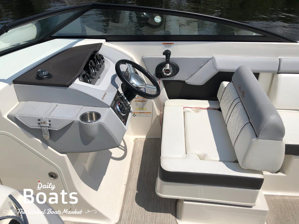 2016 Sea Ray 290 Sundeck for sale. View price, photos and Buy 2016 Sea ...