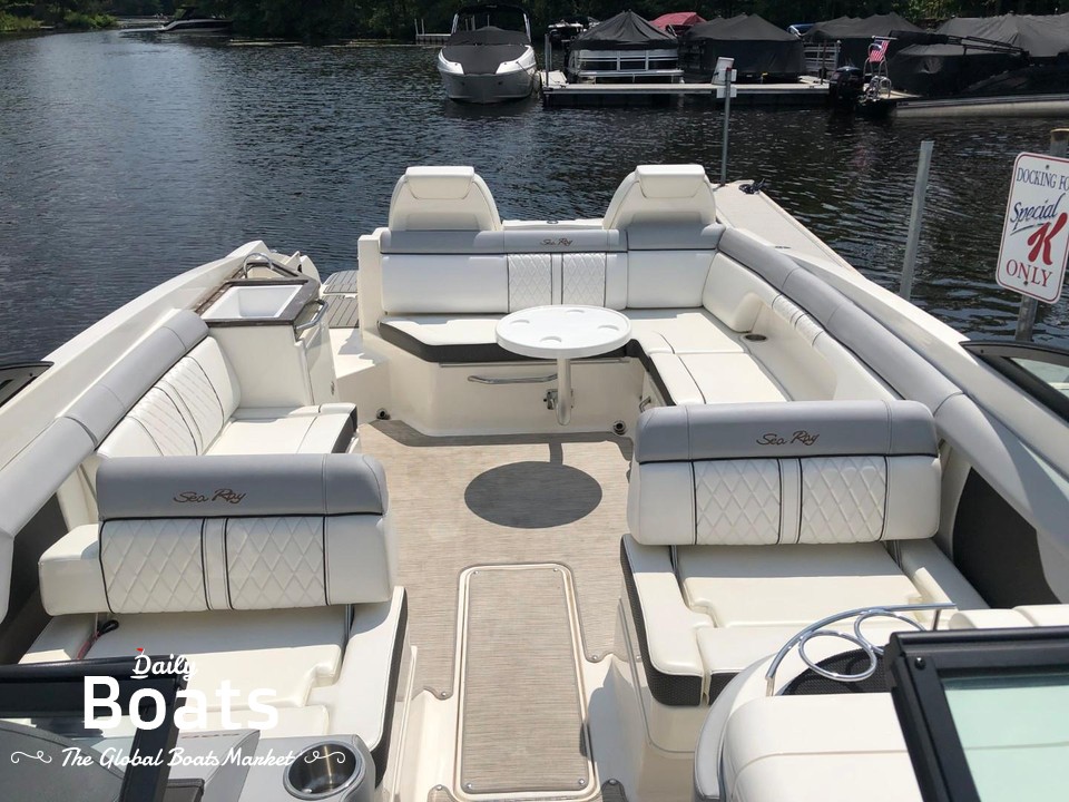 2016 Sea Ray 290 Sundeck for sale. View price, photos and Buy 2016 Sea ...