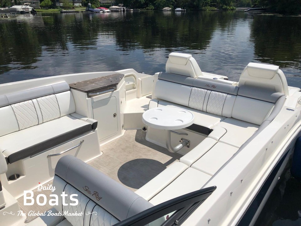 2016 Sea Ray 290 Sundeck for sale. View price, photos and Buy 2016 Sea ...