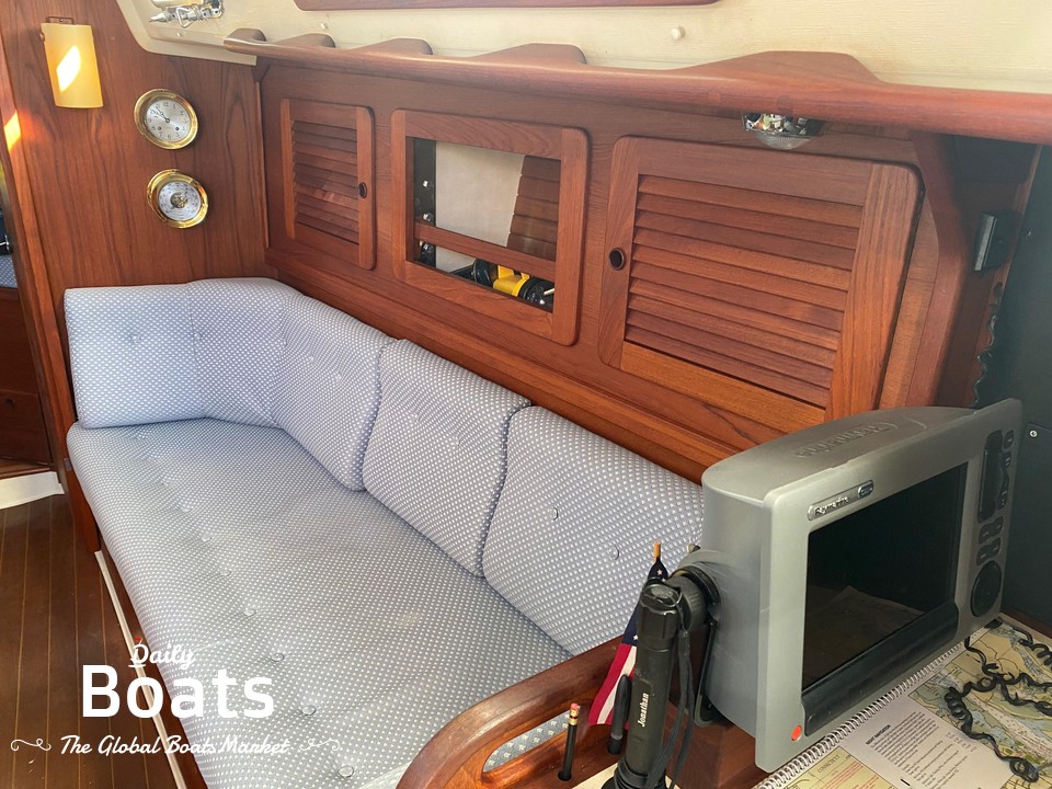 1991 Sabre Targa 34 for sale. View price, photos and Buy 1991 Sabre ...