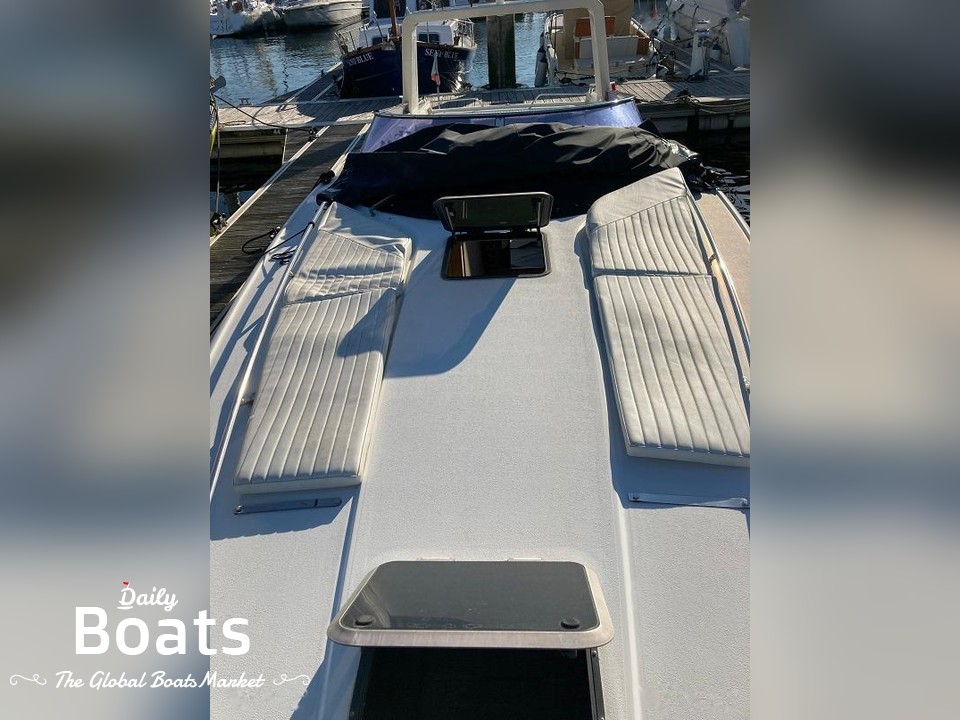 1990 Sunseeker Tomahawk 37 for sale. View price, photos and Buy 1990 ...