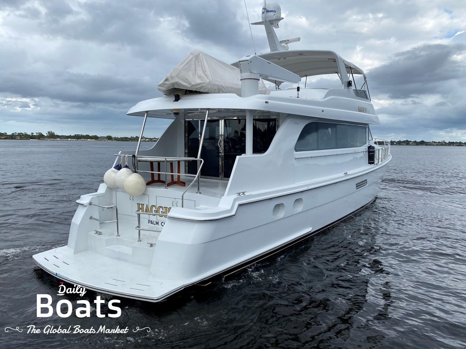 2001 Hatteras 75 Cockpit Motor Yacht for sale. View price, photos and ...
