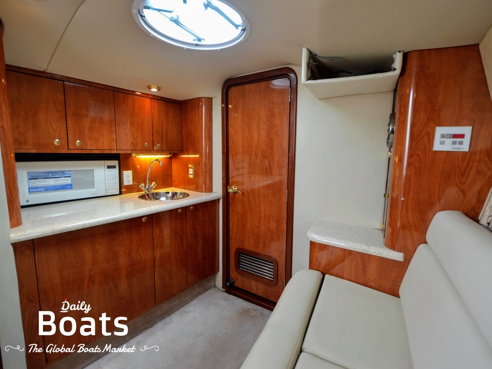 2005 Fountain 38 Express Cruiser for sale. View price, photos and Buy ...