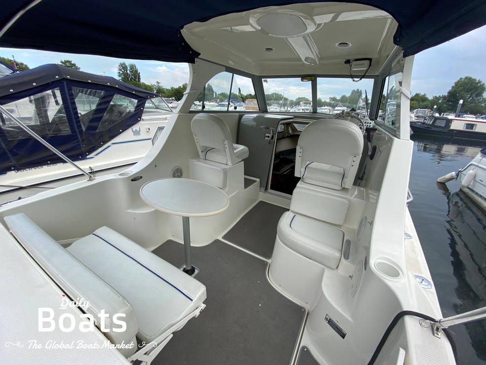 2006 Bayliner Discovery 246 for sale. View price, photos and Buy 2006 ...