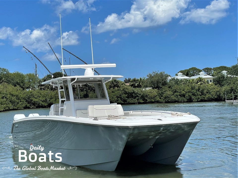 2020 Invincible 40 Catamaran for sale. View price, photos and Buy 2020 ...