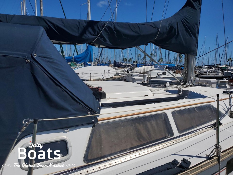 1993 Hunter 33 for sale. View price, photos and Buy 1993 Hunter 33 #314552