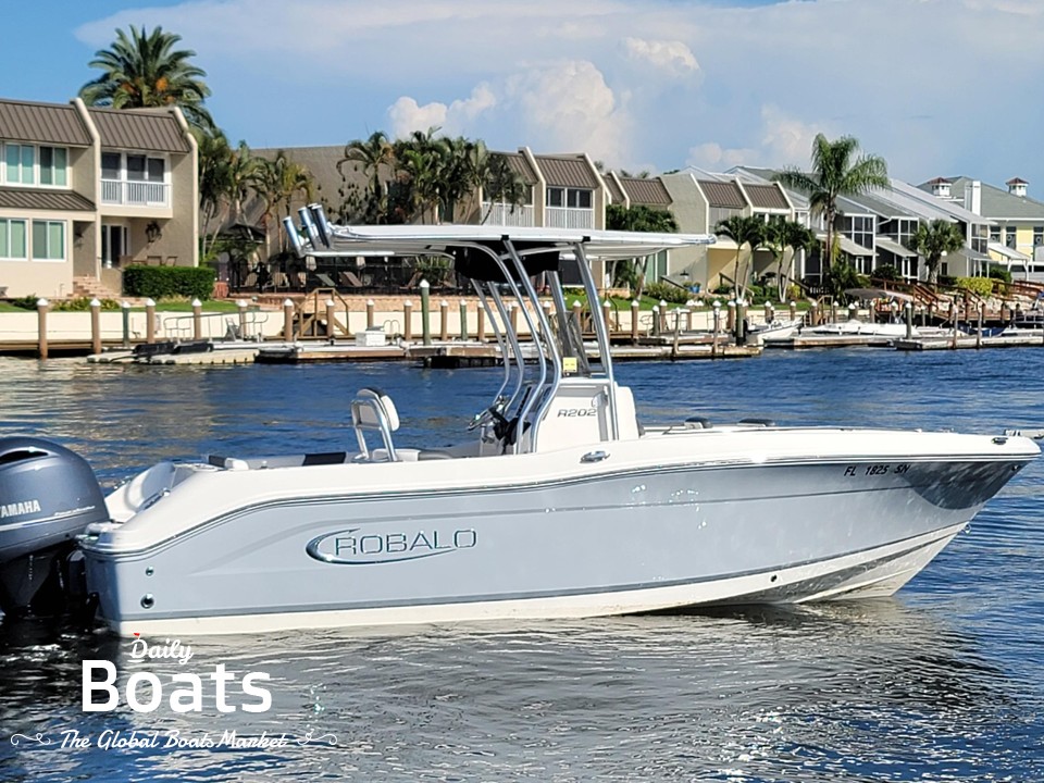 2019 Robalo R202 Explorer for sale. View price, photos and Buy 2019 Robalo R202 Explorer #314597