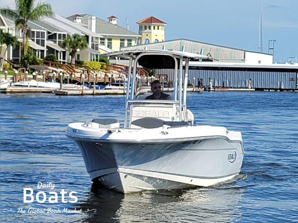 2019 Robalo R202 Explorer for sale. View price, photos and Buy 2019 ...