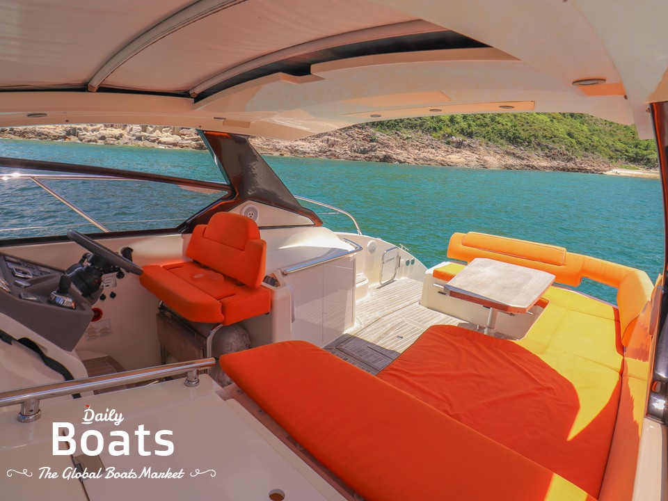 2013 Azimut Atlantis 38 for sale. View price, photos and Buy 2013 ...