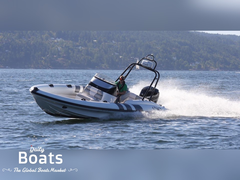 2016 Airship Rib 288 Le Custom 300 Hp Mercury Verado for sale. View ...