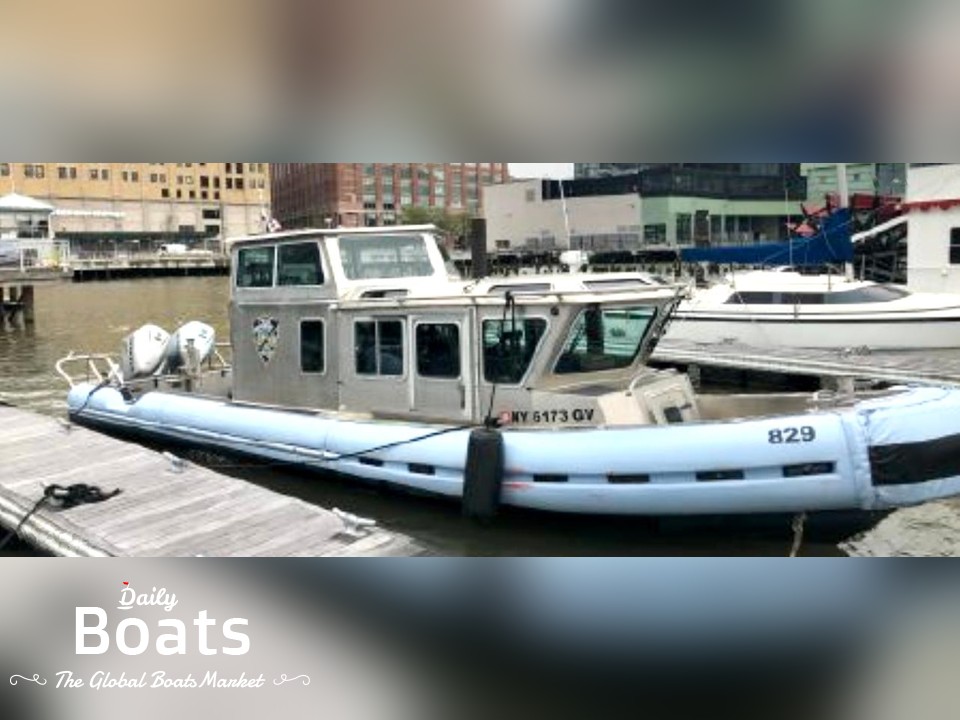 2010 SAFE Boats 35 Defender for sale. View price, photos and Buy 2010 ...