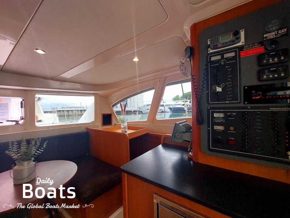 2010 Leopard 38 for sale. View price, photos and Buy 2010 Leopard 38 ...