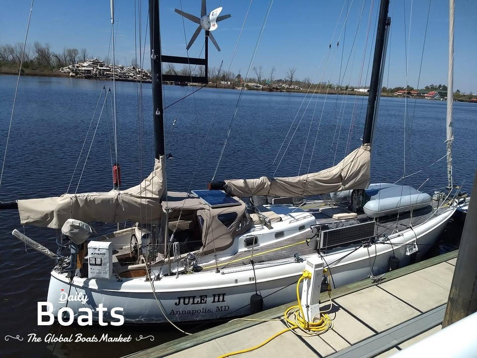 Laurin 38 ketch for sale - Daily Boats