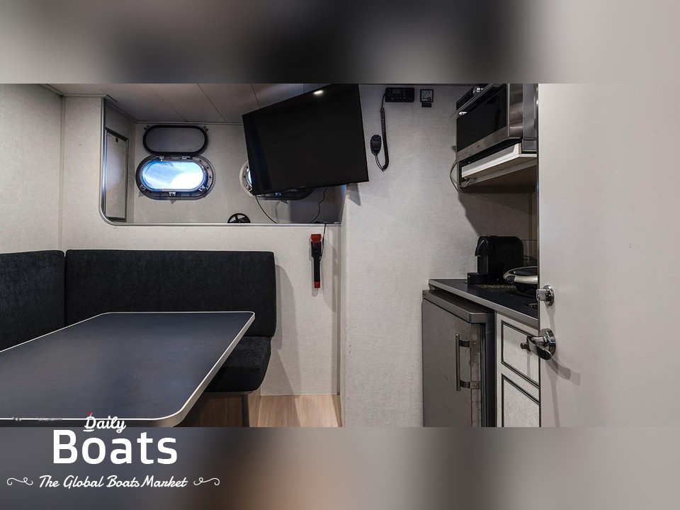 2005 Tenix Defence Explorer for sale. View price, photos and Buy 2005 ...