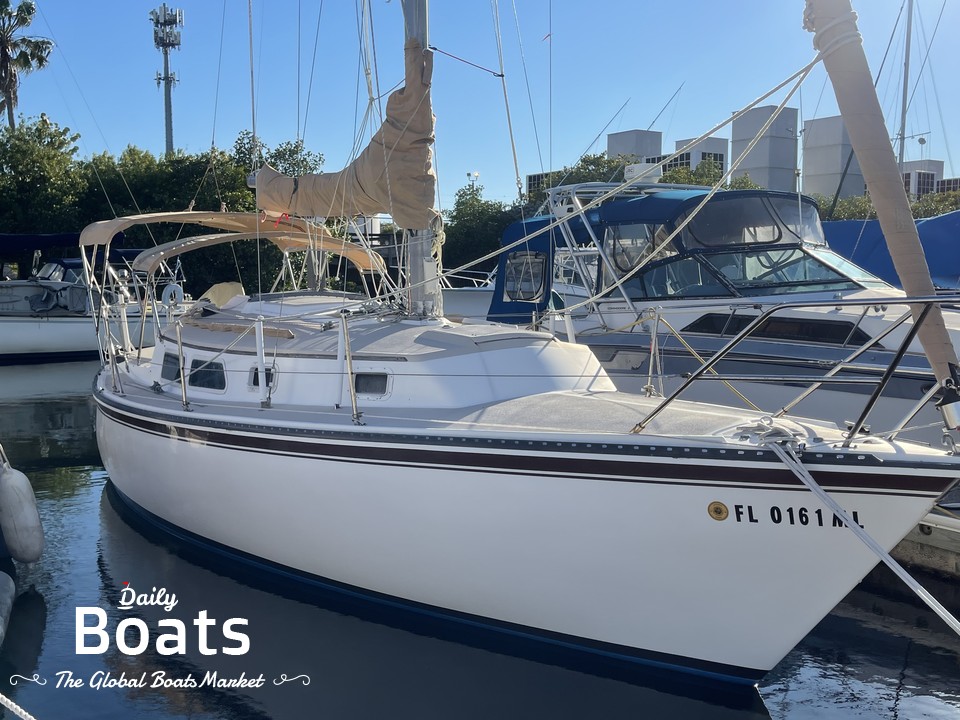1988 Newport 30-3 Mkiii for sale. View price, photos and Buy 1988 ...